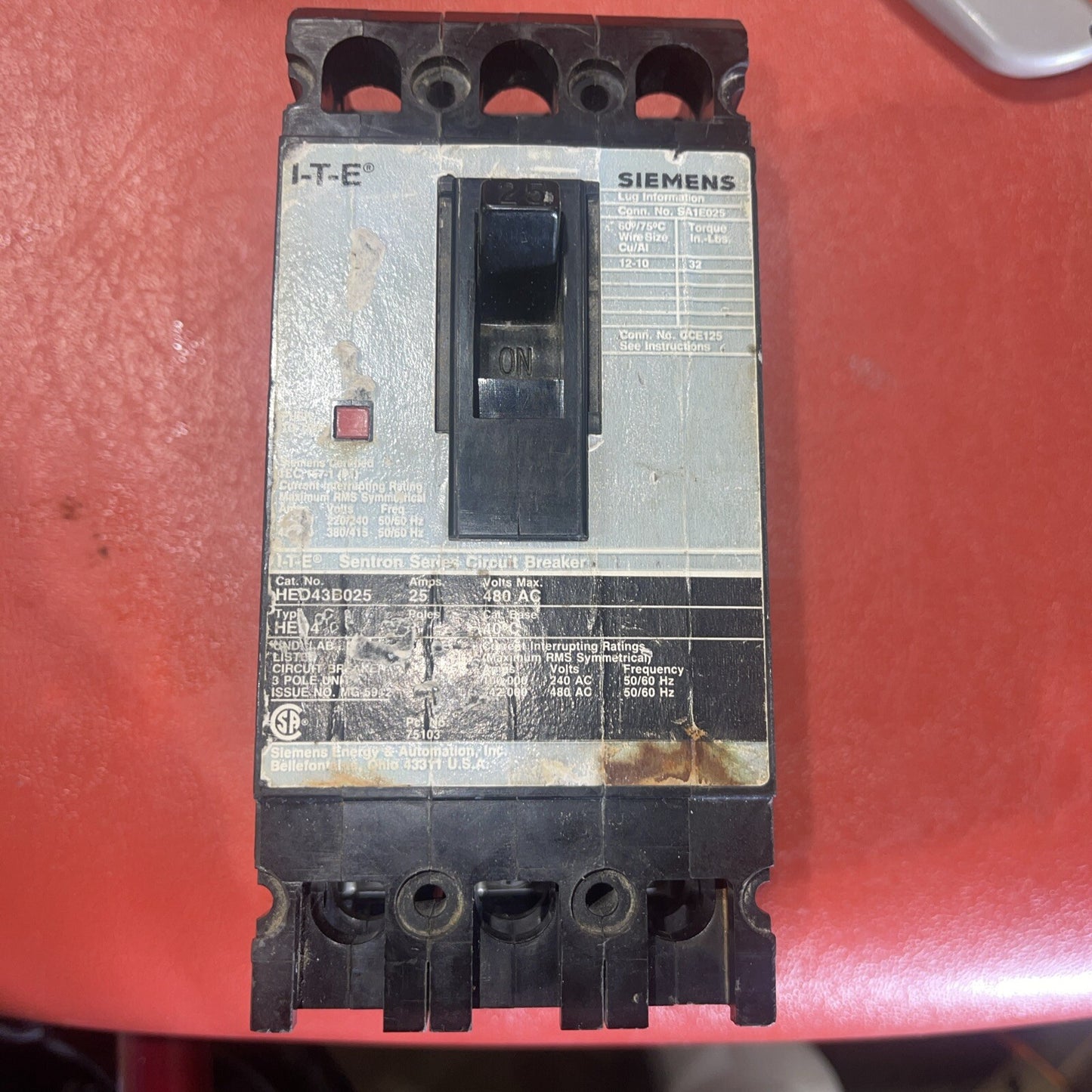 SIEMENS HED43B025 SENTRON SERIES CIRCUIT BREAKER 25A 480V 3 POLE ...