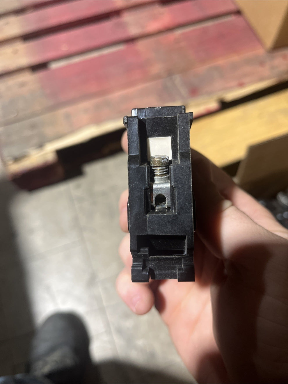 ITE BL120 BOLT ON SINGLE POLE 20 AMP CIRCUIT BREAKER (Lot of2) – Energy ...